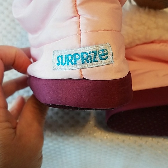 Surprize | Shoes | Nwt Surprize By Stride Rite Comfy Cute Slippers ...